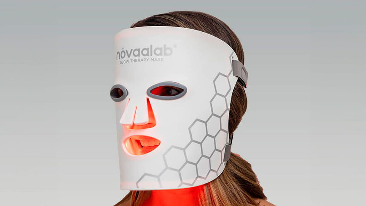 How Red Light Therapy Can Help Treat Rosacea – NovaaLab